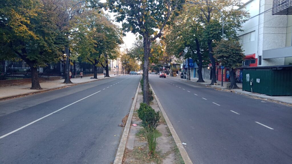 Adhesión total: Alto acatamiento al paro general – Radio La Plata